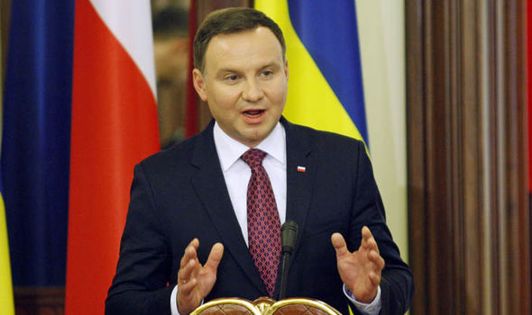 ANDRZEJ DUDA pod žestokim kritikama zbog izjave o budućnosti rata u ...